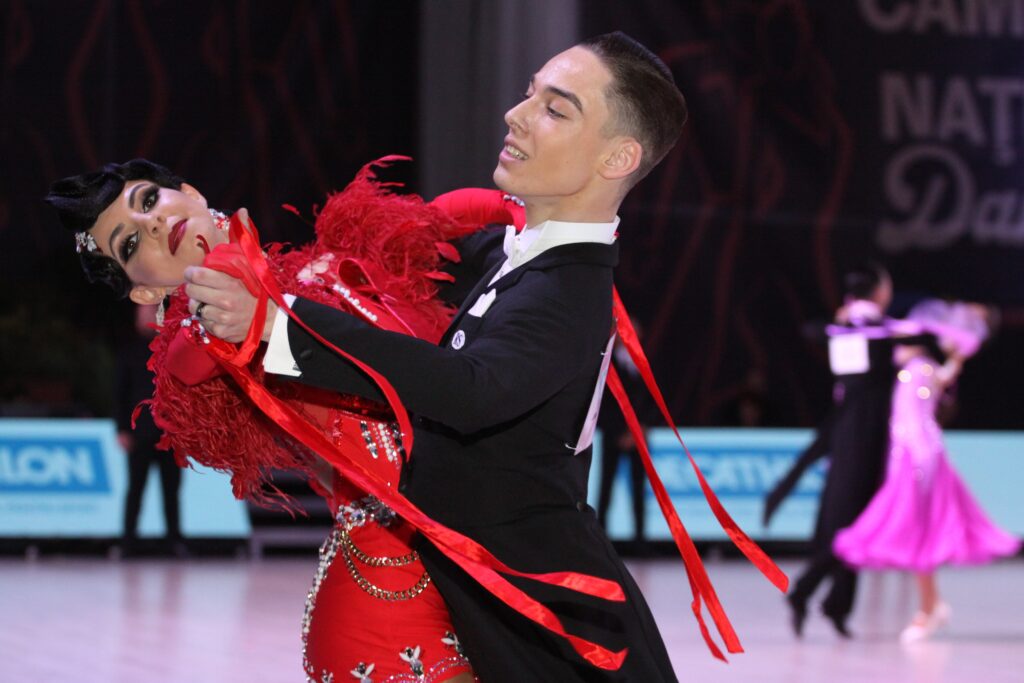 Dansatori de la Latino Angels Dej, prezenți la Campionatul Național de ...