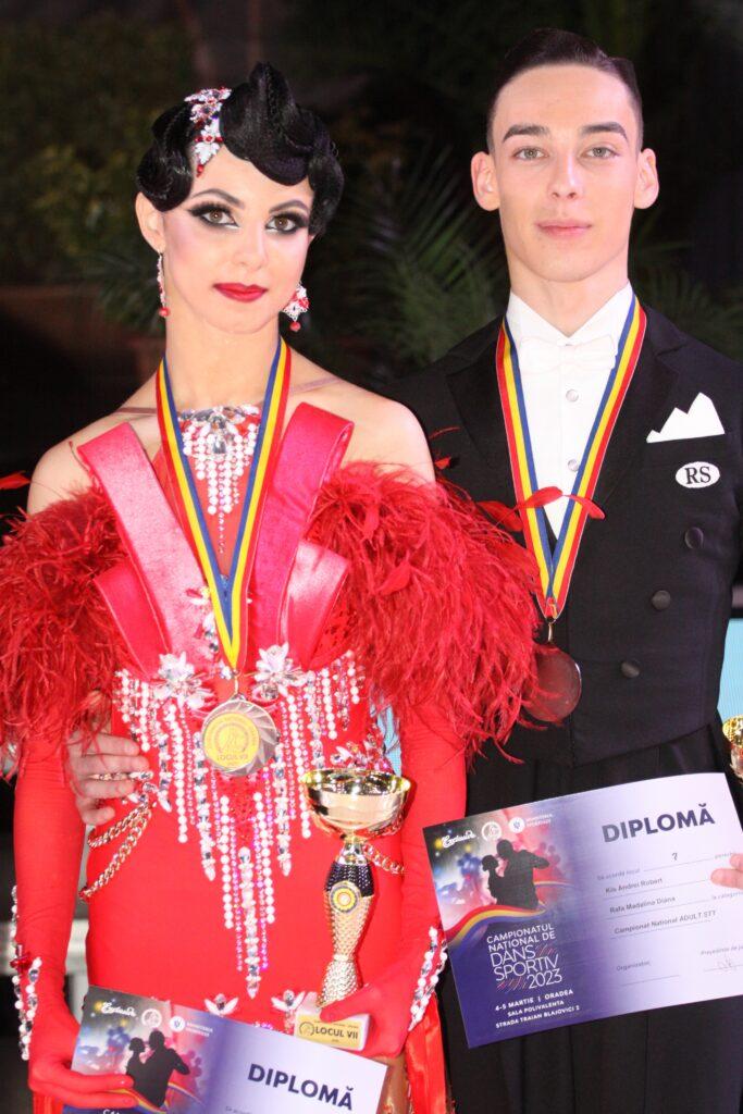 Dansatori de la Latino Angels Dej, prezenți la Campionatul Național de ...