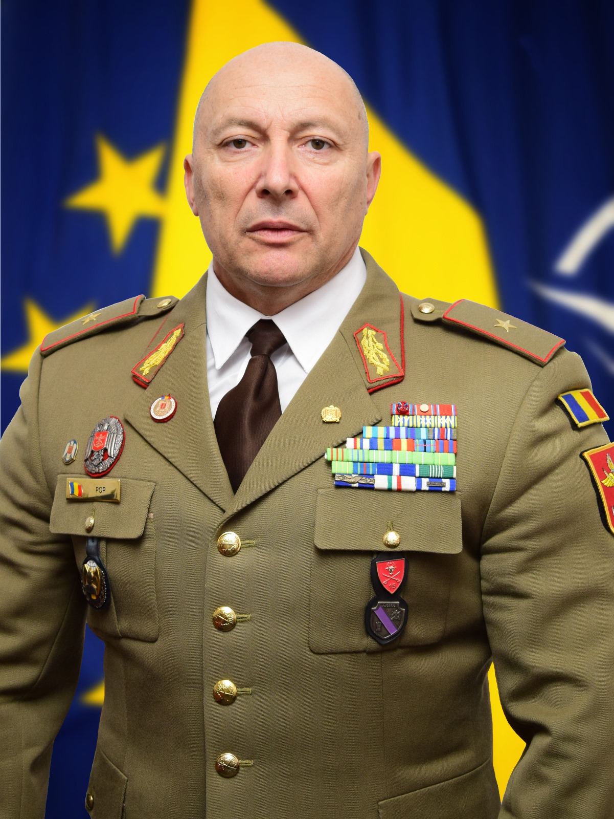 Militar din Dej, înaintat în gradul de general-maior - cu două stele ...