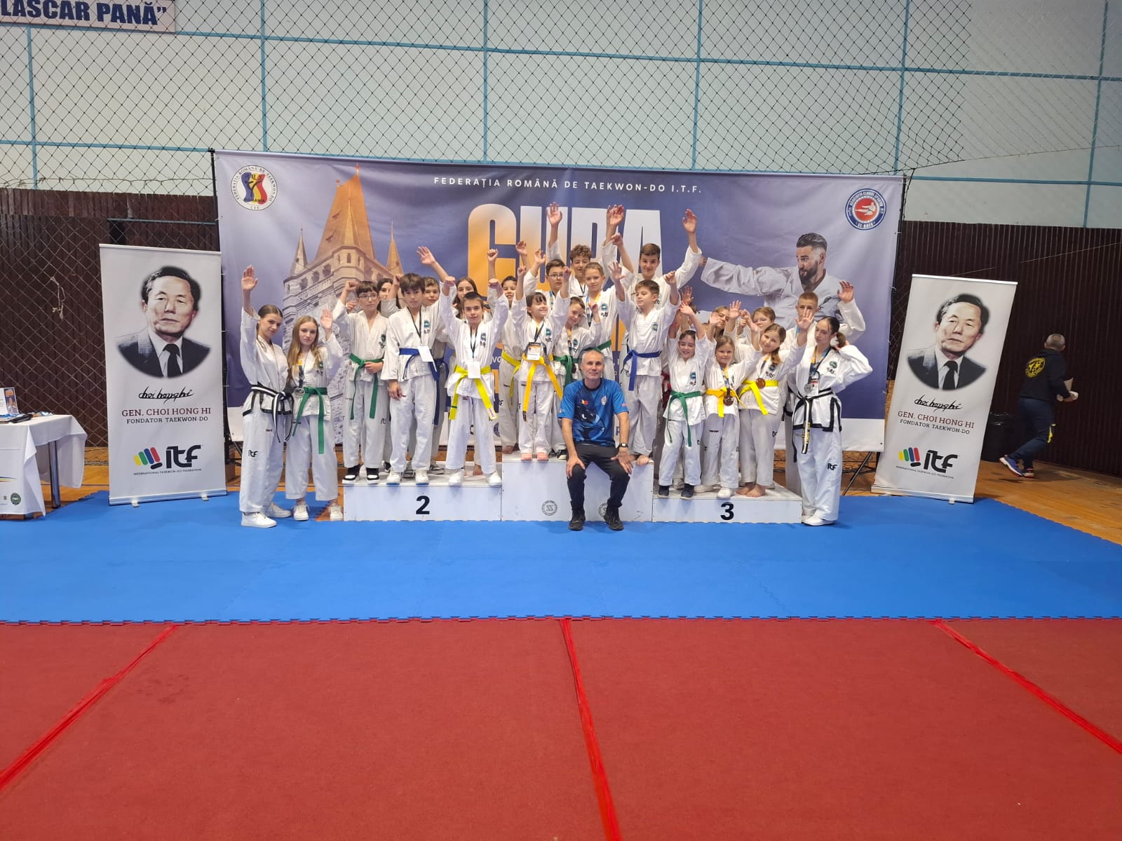 Vulturii Dej, peste 20 de medalii la Cupa României de Tawekwon-Do ITF 2024 - FOTO - Dej24.ro